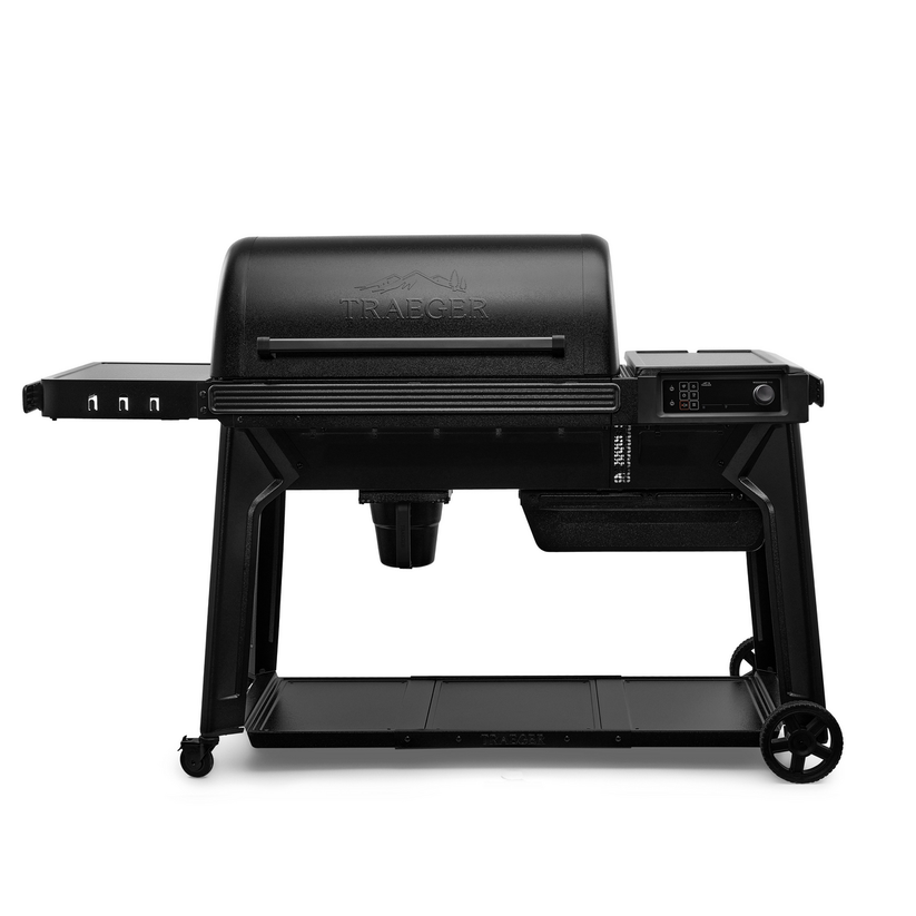 Traeger Grill - Woodridge Pro | Luxe Barbeque Company Winnipeg, Canada